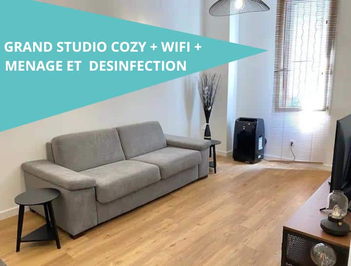 Logement Entier : Grand Studio Rénové Tout Confort - Îles du Frioul