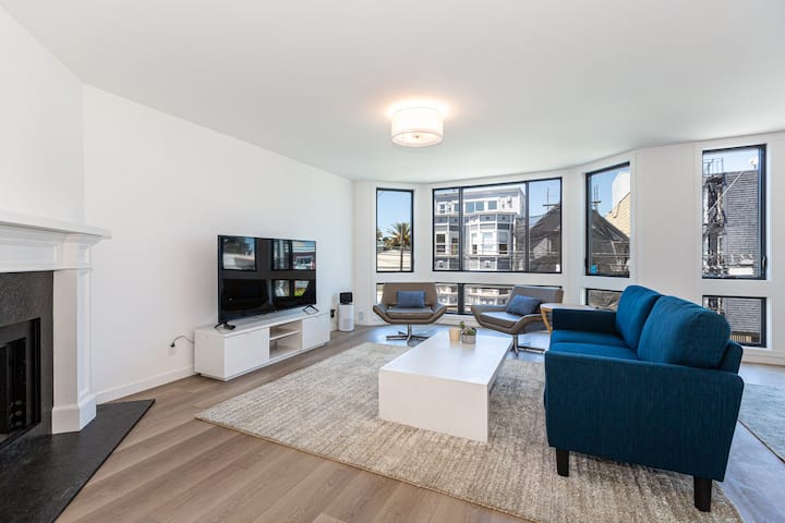 Lovely 3 Bedroom Condo With Outdoor Patio - San Francisco, CA