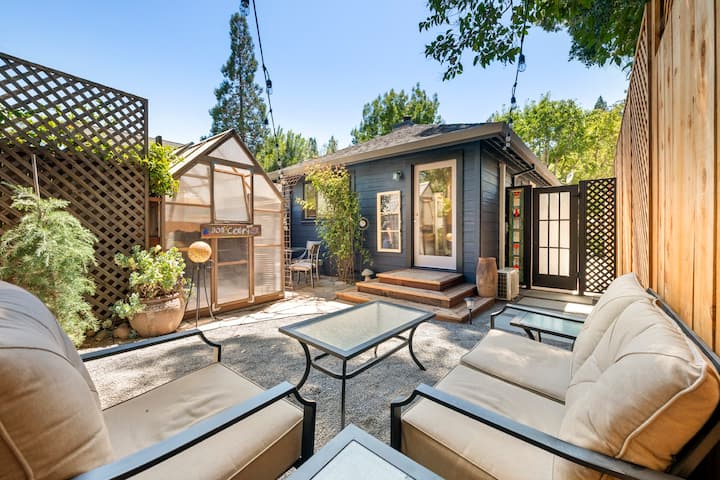 Downtown Sebastopol Studio - Marin County, CA
