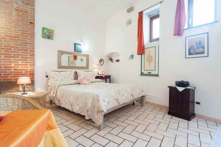Charming Studio, Fresh Breakfast - Vernazza