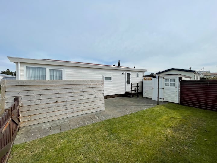 Gezellige 5 Pers. Chalet Buren Ameland Te Huur. - Nes