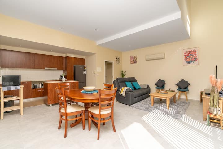 Absolutely Spacious Apt Unit Between Anu And City - Canberra