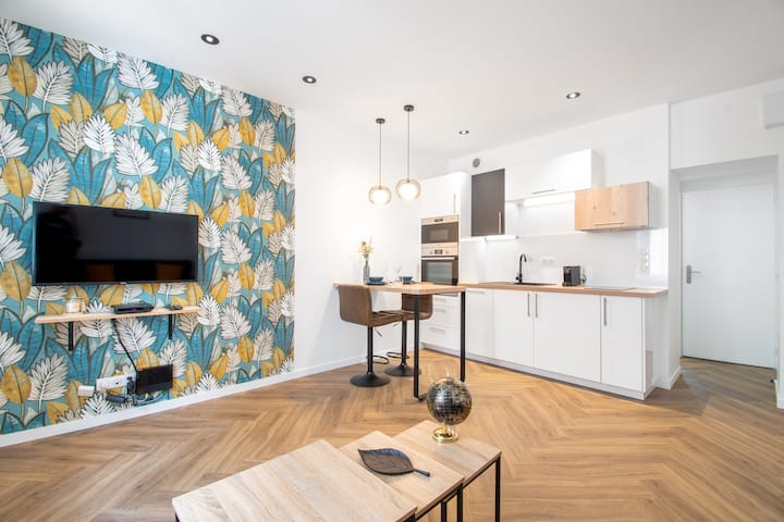 L'appartement Des Ducs Avec Baignoire Double - Nantes