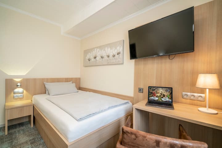 Einzelzimmer Im Hotel - Big Mama Dortmund - Dortmund