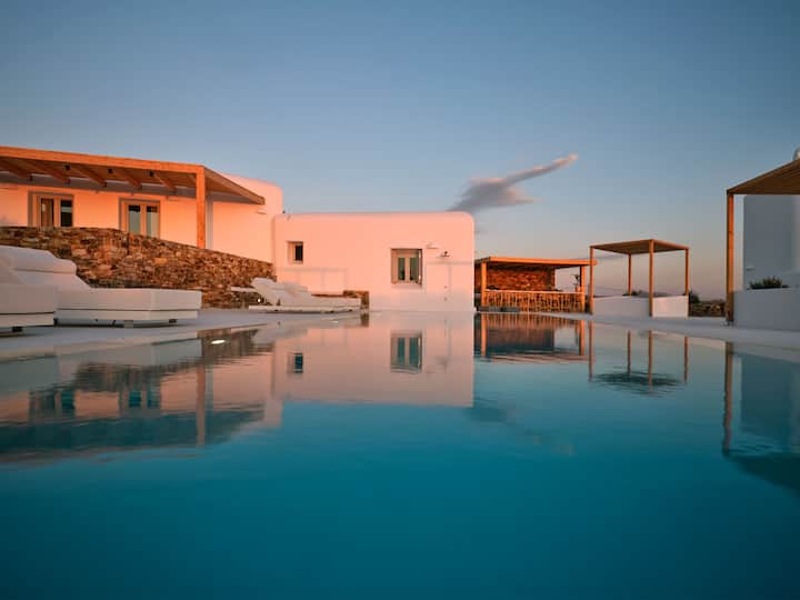 Villa Costa Pounda 2 With 3 Br And Private Pool - Antiparos