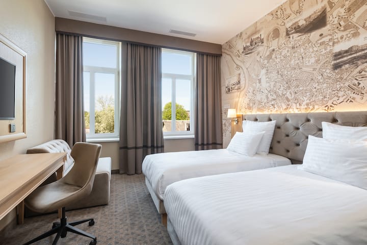 Business Twin+extra Bed/without Breakfast - Vilnius