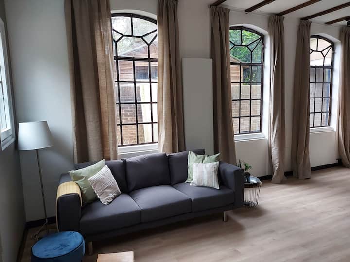 2 Bdrm House Near Hilversum Centre & Gijsbrecht - Hilversum