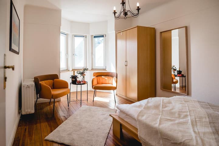 Z7: Hostel Am Marktplatz Von Echternach - Echternach