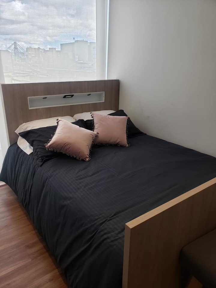 Apartaestudio Centro Empresarial 100 - Bogota