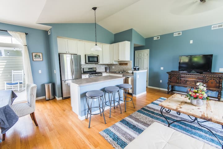 Colorado Rockies 3-bedroom Retreat - Longmont, CO