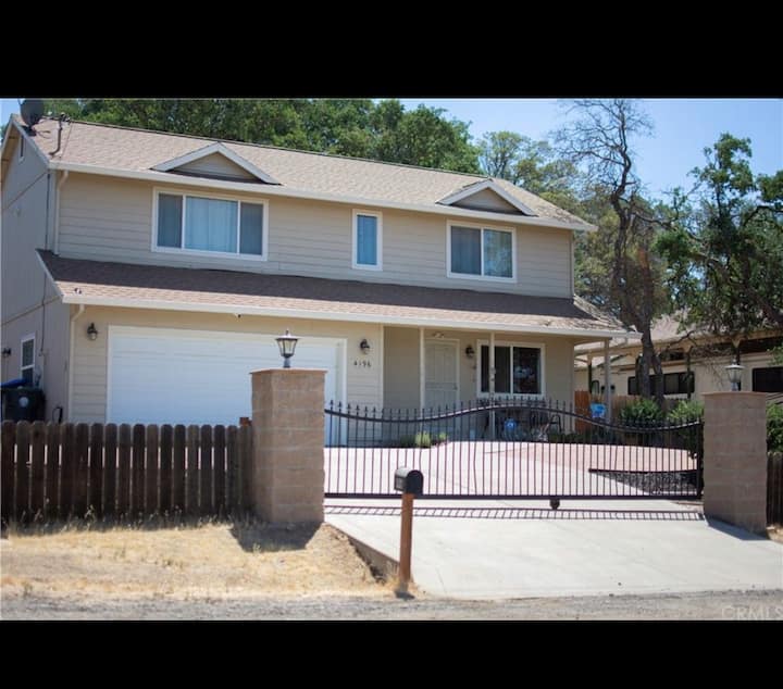 Nice Good 3 Bedroom Home To Enjoy With Family/work - Clearlake, CA