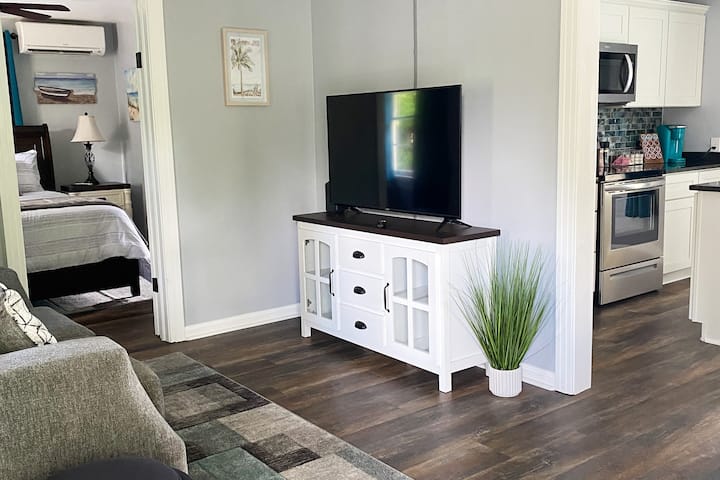 Cozy 1 Bedroom Garage Apartment In Avondale. - Jacksonville, FL