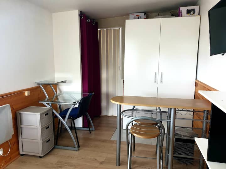 Petit Studio à 10min Du Centre-ville - Lorient