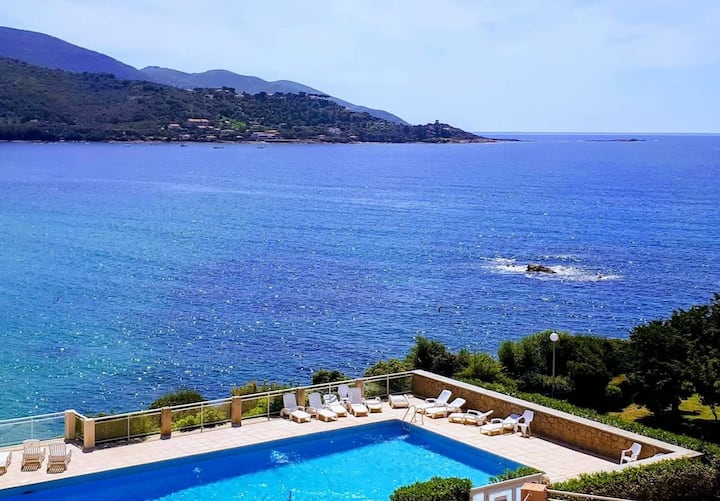 Appartement Climatisé Vue Mer, Plage Et Piscine - Calcatoggio