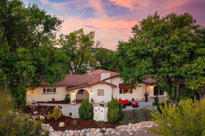 Stunning 3 Bedroom 2 Bath Vineyard Home - Cayucos, CA