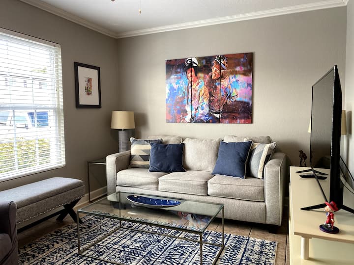 Oxford Condo Walking Distance To Ole Miss - Oxford, MS