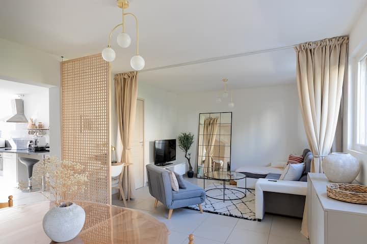 Spacieux 1 Chambre Parking Privé Gratuit Canal - Valence, France