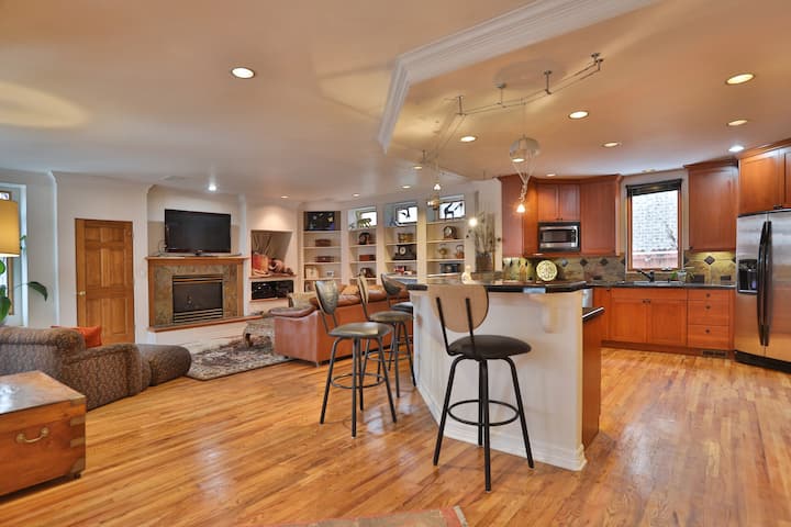 Best Neighborhood And Unique Home 4000 Sq Foot - Montclair - Denver