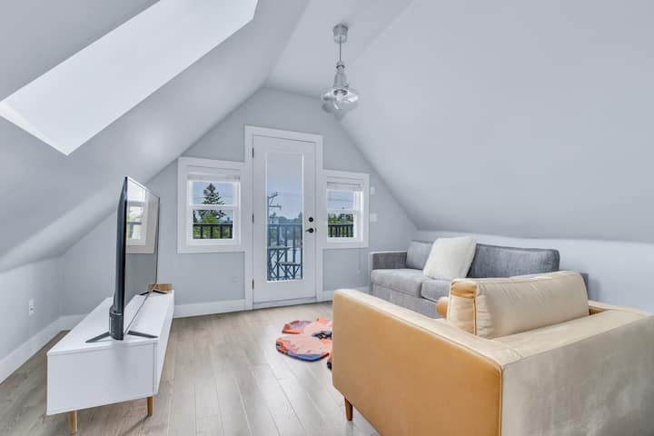 Cozy Studio Home - Perfect Main St Location - Richmond