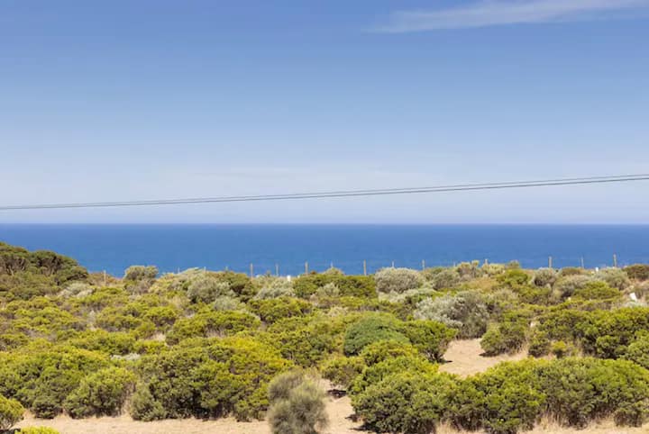 2 Classy Beach Front Guest Suites. - Great Ocean Road