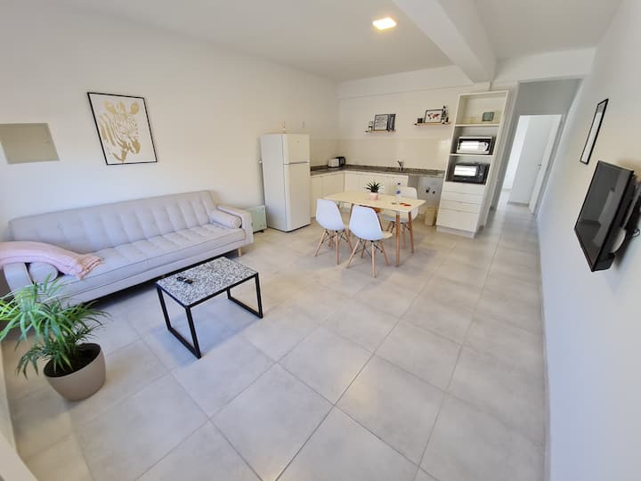 Brand New Apartment In Mendoza With Garage - Mendoza