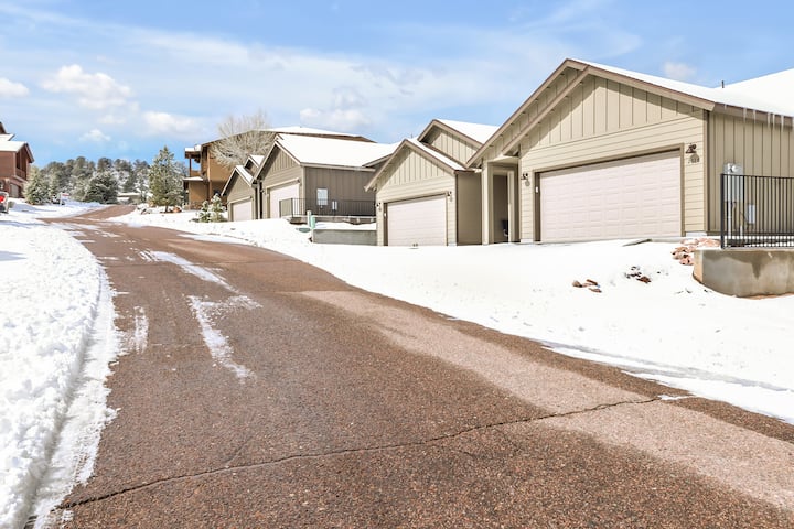 Newly Built 2bed/2bath Townhome - Payson, AZ