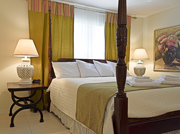 Vacation Home In Warm Mineral Springs - North Port, FL