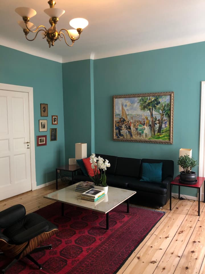 100 M² Altbau Renoviert Im Szeneviertel Reuterkiez - Berlin