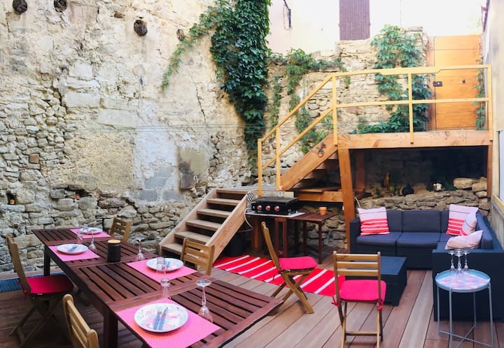 Gîte Au Coeur Du Vieux Village Malaucène Ventoux - Malaucène