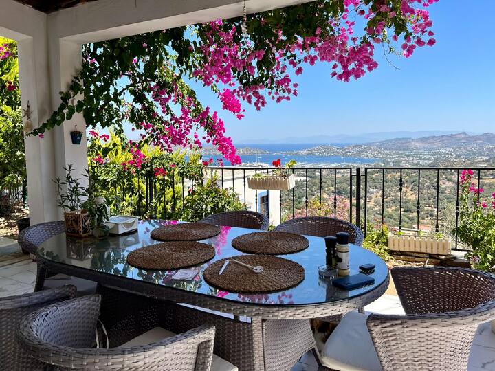 Yalıkavak Marina 5 Dk Uzaklıkta Manzaralı Ferah Ev - Yalıkavak