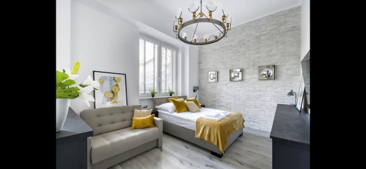 Empire Studio Metro/centre/old Town/saski Park - Varsovie