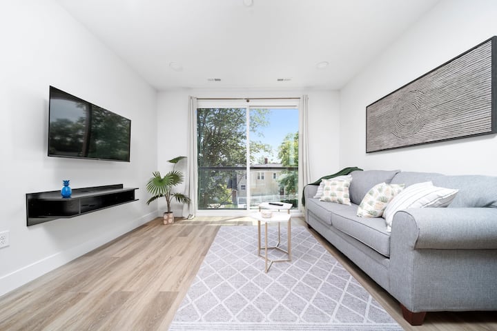 New Slabtown Suites On Front Street Unit 203 - Traverse City