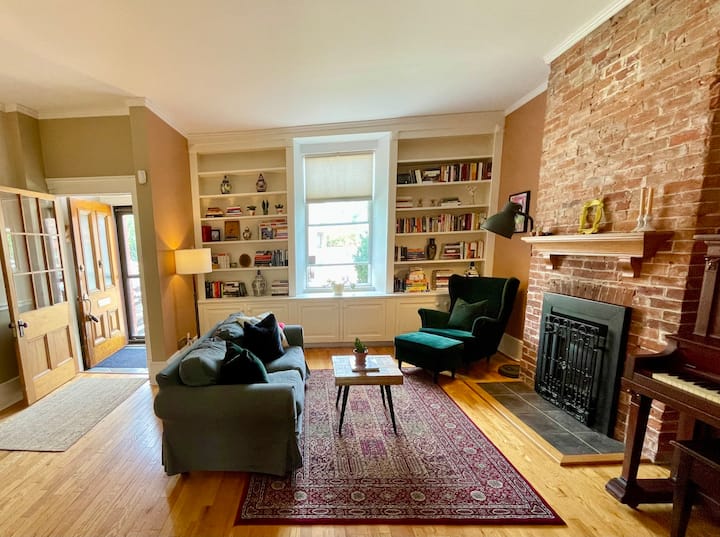 500+ Kingston Vacation Rentals | Cottages and Houses | Airbnb