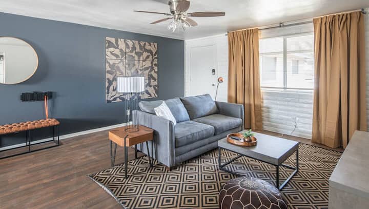 Aria | South Biltmore Area 1 Br On 2nd Floor - Phoenix, AZ