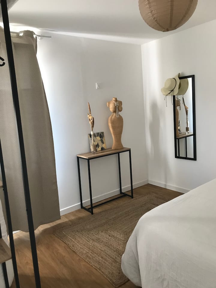 La Maisonnette Au Fond Du Jardin - Cholet