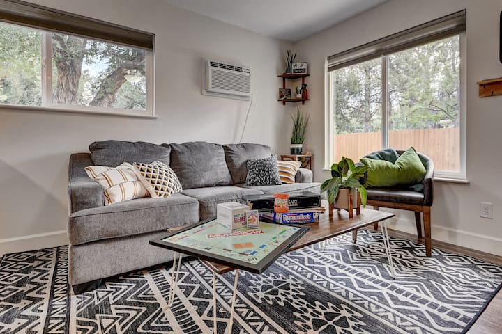 2bedroom Home Centrally Located On Mainst - Colorado Springs, CO