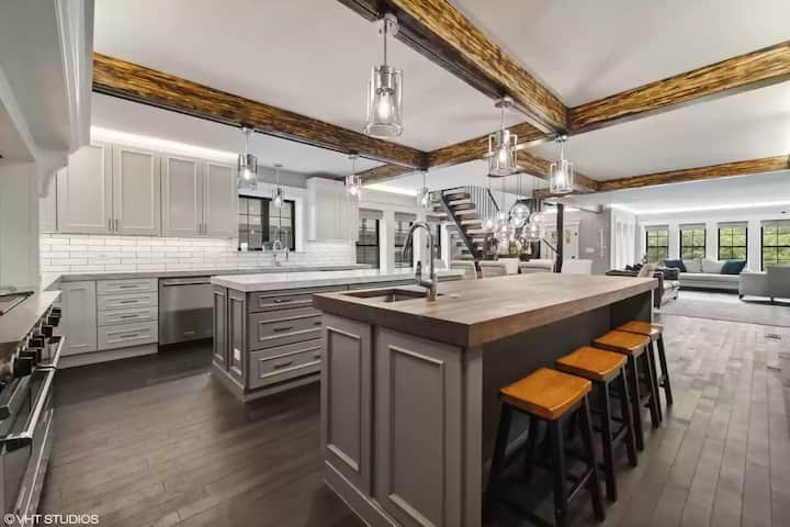 Historic Masterpiece In Ravenswood Manor - シカゴ