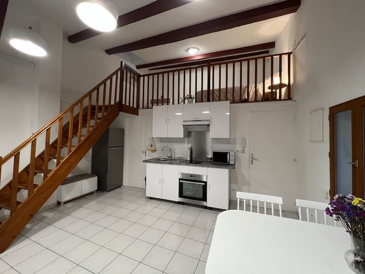 Grand Appart En Plein Centre Et Proche Des Plages - Martigues