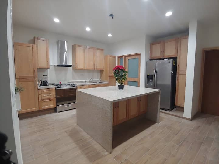 Brand New House Steps From Fairground Zone - Aguascalientes