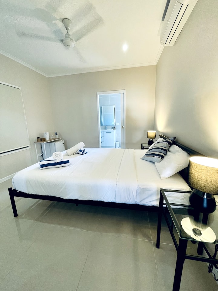 Private Room In Palm Cove ("Pianosa") - Palm Cove