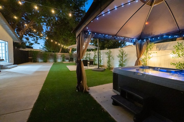 Modern Style, Private, 4 Bedroom Home With Hot Tub - ロサンゼルス