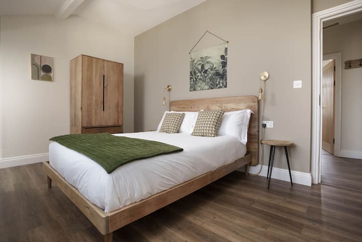 Modern Central One Bedroom Apartment In Penzance - Penzance