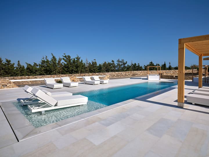 Villa Costa Pounda 1 With 4 Br And Private Pool - Antiparos