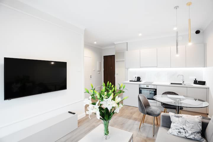Mennica Residence Luxury Location Ii - Warsaw