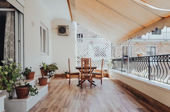 Appartment With Huge Terrace Center Tirana - Tirana