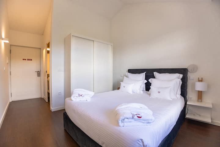 Quinta Da Corredoura, (Quarto 11), Hotel Rural - Guimaraes