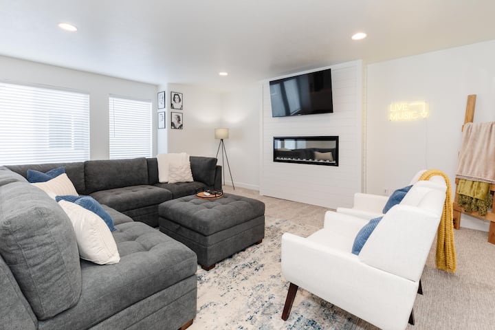 The Lakeside Loft - 5 Min From Everything! 3bd 3ba - Bear Lake