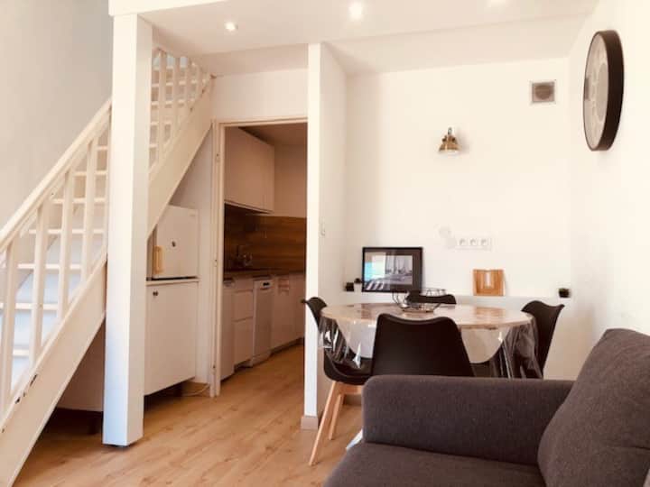 Appartement T1/t2 Avec Balcon - Bandol