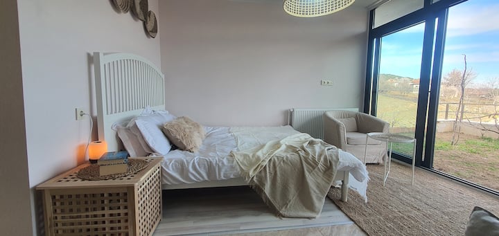 Salda Gölü Manzaralı, Bahçeli Romantik Oda - Salda