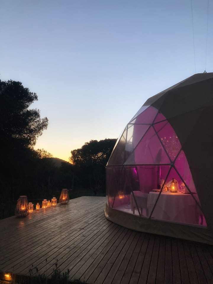 Honey Dome:romantic 5stars Dinner+brkfast Incl. - Montmeló